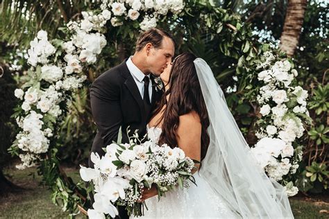 Emily Mike Lost Girls