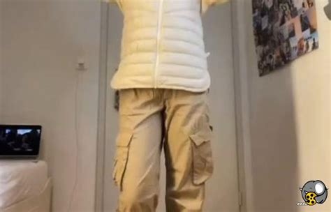 استایل با شلوار کارگو فیلو