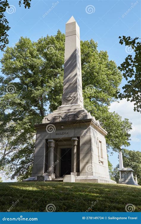 Bellefontaine Cemetery In St Louis Is Home To The Graves Of Eberhard Anheuser William S