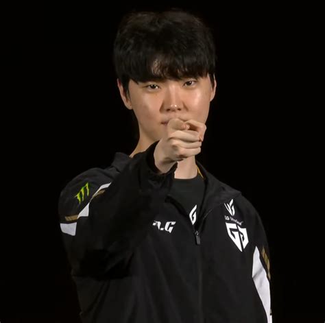 결국 5꽉의 제왕 끝까지 가면 젠지가 다 이겨 ㅋㅋ 롤 리그 오브 레전드 에펨코리아