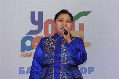 Баянхонгор аймгийн Хүүхэд гэр бүлийн хөгжил хамгааллын газар Added A New Баянхонгор