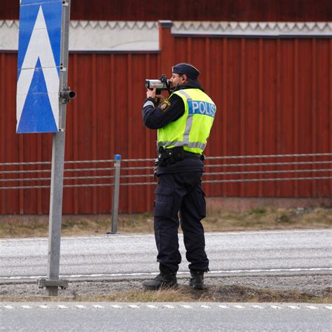 Två Trafikkontroller I Boden Flera Förare Bötfällda Bodennytt