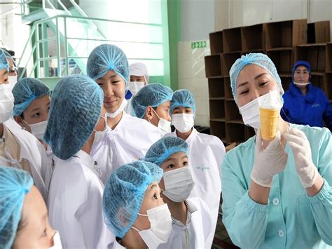 СУРАГЧДЫГ СҮҮ СҮҮН БҮТЭЭГДЭХҮҮНИЙ ҮЙЛДВЭРТЭЙ ТАНИЛЦУУЛЛАА