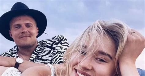 S A Căsătorit Cu Fratele Vitreg încurajată Chiar De Mama Ei Povestea