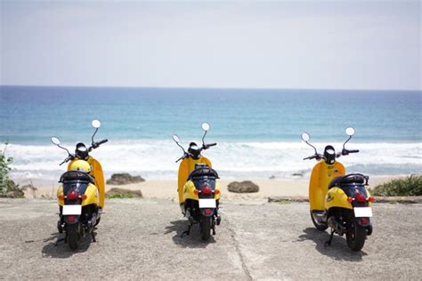 摩托车图片素材 摩托车设计素材 摩托车摄影作品 摩托车源文件下载 摩托车图片素材下载 摩托车背景素材 摩托车模板下载 搜索中心