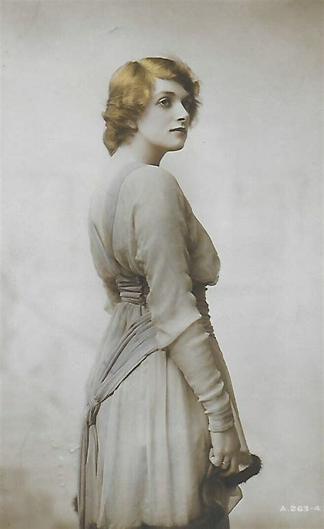 1910s British Actress Pretty Gladys Cooper Theater Film Star Photo