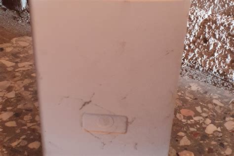 სასწრაფოდ და იაფად იყიდება ძველი მეორადი კომპიუტერი მონიტორი პროცესორი კლავიატურა იუპიესიც