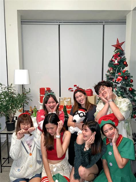 Outfit Idea นัดแก๊งเพื่อนมาแต่งตัวตามตรีมกันเถอะ 👚 แกลเลอรีที่โพสต์โดย Mekamm Lemon8