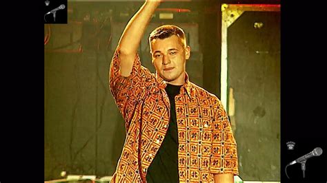 «РУКИ ВВЕРХ» — "Двигай телом" - YouTube