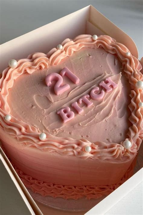 15 Delicious And Cute 21st Birthday Cake Ideas You Can Copy Its Claudia G