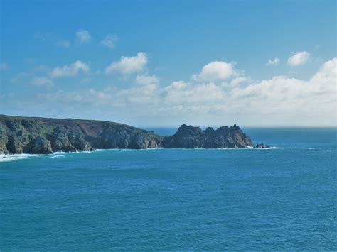 Безплатна снимка море крайбрежие океан хоризонт стръмна скала заливче пролет фиорд