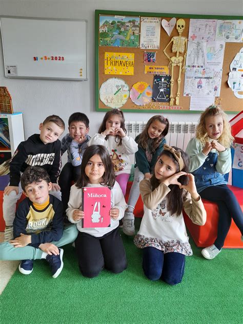 Rapazada MiÚda De Primaria MiÑoca E Coello