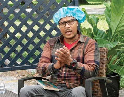 The Working Class Sitcom Strikes Back New York Magazine Lifestyle