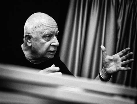 Отиде си известният фотограф Борислав Борозанов