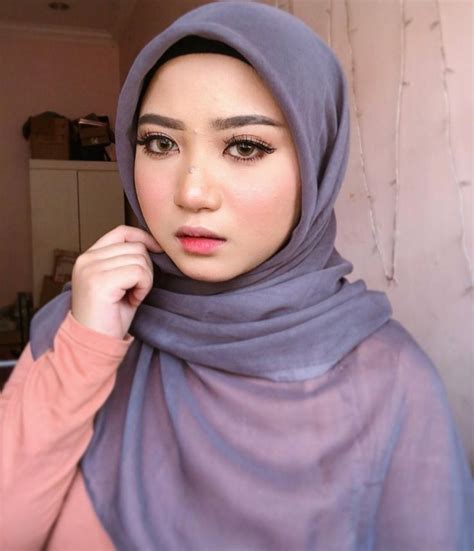 Pin Di Siska Calista Su Arud