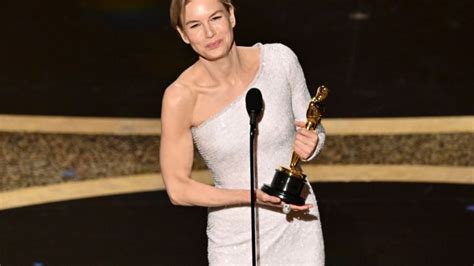 Renée Zellweger Acceptance Speech For Judy At The Oscars 2020