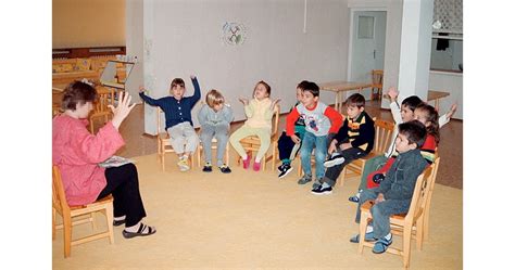 Агресивна учителка аут от ясла