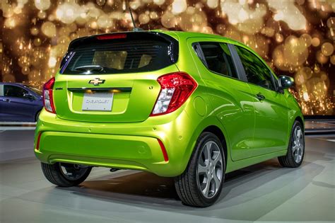 제2의 전성기 맞은 쉐보레 스파크 경기불황에 귀하신 몸 됐다