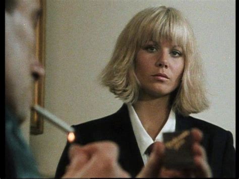 Glynis Barber