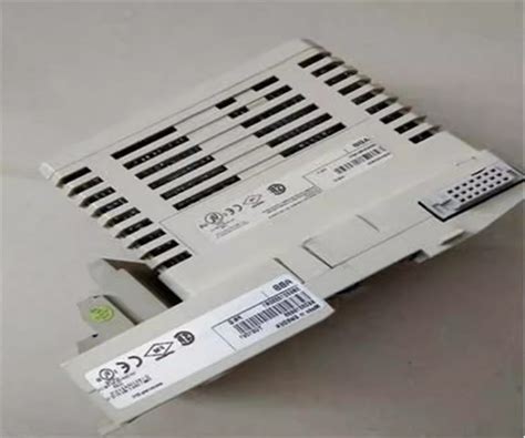 I O Module Redundant Power Supply Module With Individually Galvanic Isolated Channels