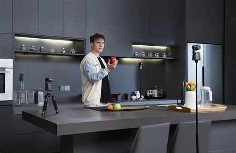 8 Top Most Vlogging Cameras With Mic In 2024