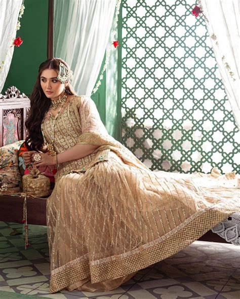 Dur E Fishan Saleem Looks Jaw Dropping In Recent Wedding Collection Dailyinfotainment