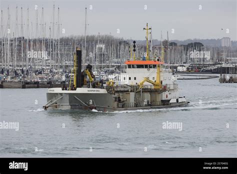 The Netherlands Registered Trailing Suction Hopper Dredger Tshd Sospan Dau Heads Towards The