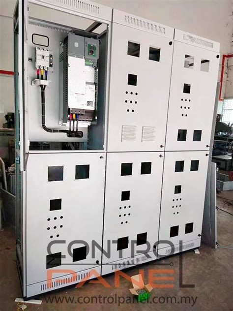 Variable Speed Drive VSD Motor Control Panel 75kW 90kW Electrical Control Panel Resources
