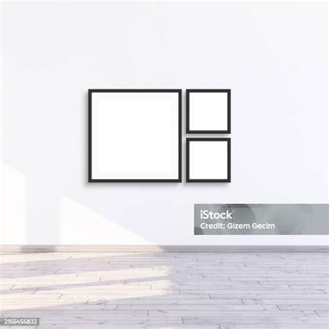 3 정사각형 프레임 모형은 햇빛이 비치는 흰 벽에 매달려 있으며 3d 렌더링 그림입니다 공란에 대한 스톡 사진 및 기타 이미지 공란 액자 검은색 Istock