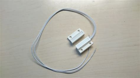 Tutorial How To Use A Magnetic Door Switch Sensor With Arduino