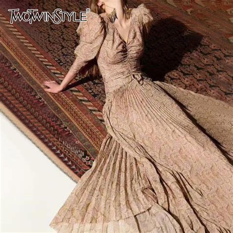 Twotwinstyle винтажное Плиссированное Платье с принтом для женщин V образный вырез Пышное