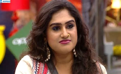 பேத்திக்கு கல்யாணம் குதூகலமாக கொண்டாடிய விஜயகுமார் குடும்பம் பிக்பாஸ் வனிதா போட்ட முக்கிய