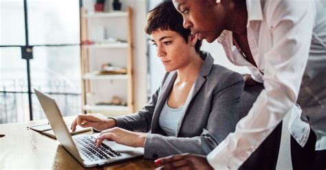 What Is An Eor Employer Of Record Pros And Cons Era