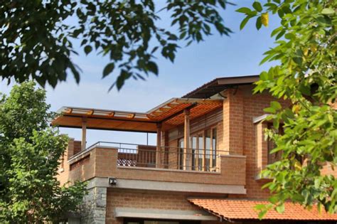 Role Of Compressed Stabilized Earth Blocks In Sustainable Construction