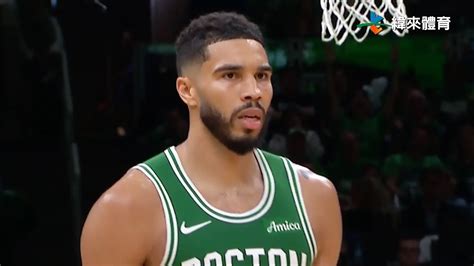 Nba 綠色大軍來轟炸！實在太準了～nba 開幕戰塞爾提克「半場連飆17顆三分球」各個手感大爆發在主場聯手下起三分雨啦 紐約尼克 波士頓