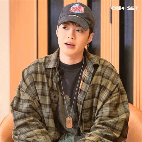 D U Hi U Negav Quay Tr L I Concert Anh Trai Say Hi Sao Vi T Vi T Gi I Tr