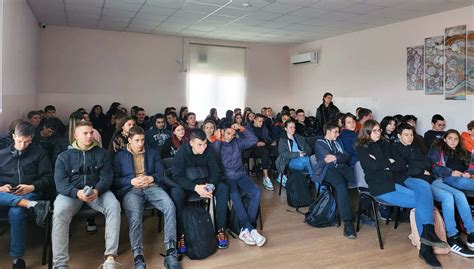 Пътят към успеха Eduteh Eu