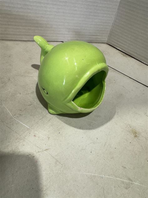 Whale Kitche Sponge Holder