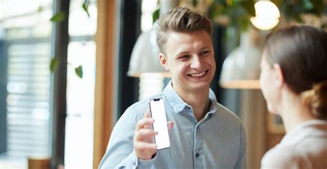 Hybrydowe Aplikacje Mobilne Cogitech