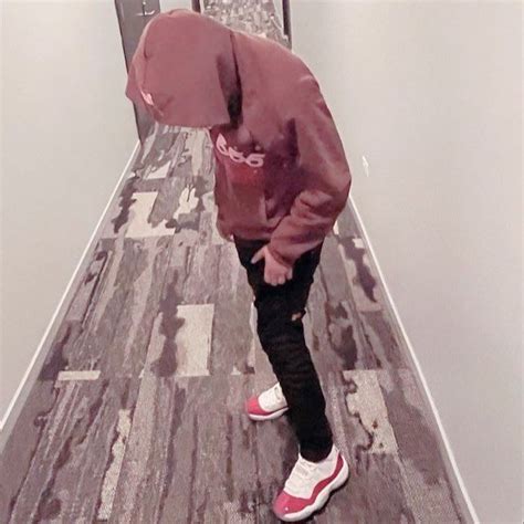 Kay Xx Threads Say More