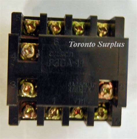 Omron P3ga 11 6a 250vac 11 Pin Relay Socket