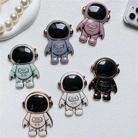 استند آدم فضایی Rc 323 رویال کاور