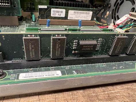 Starý PC IBM 330 Intel Pentium MMX 167MHz Aukro