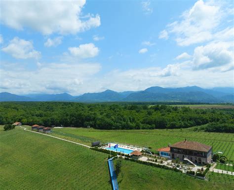 შატო ვარციხე • Chateau Vartsikhe Bagdati