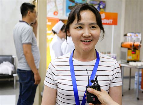 Хүнсний хувьсгал ын хүрээнд үндэсний үйлдвэрлэгчид Витафит ундаа жүүс сүүн бүтээгдэхүүний