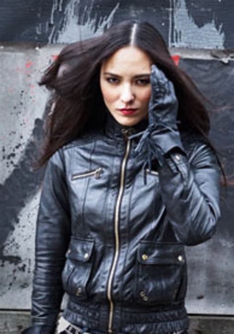 A Red Girls Reasoning Streaming Where To Watch Online