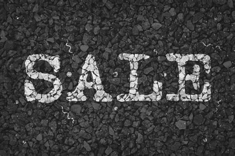 작은 소용돌이 패턴 벡터 배경으로 자갈 길에 그려진 테스트 판매와 소박한 포스터를 만드는 흑백 색 자갈 0명에 대한 스톡 벡터 아트 및 기타 이미지 Istock