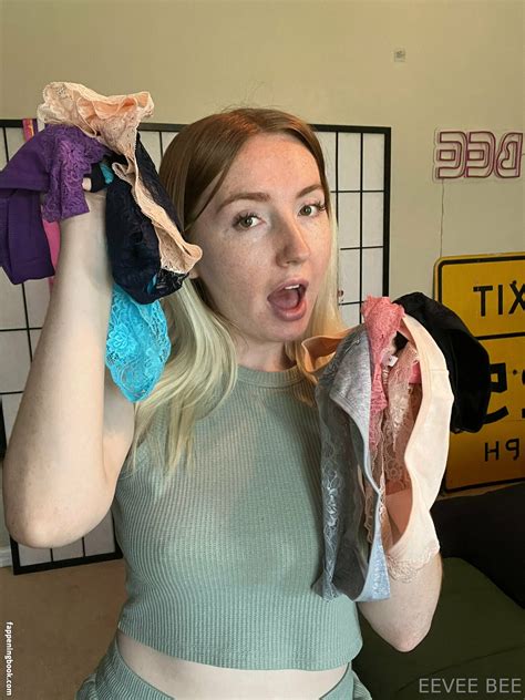 Eevee Bee Eeveebee Eeveethebee Nude Onlyfans Leaks The Fappening