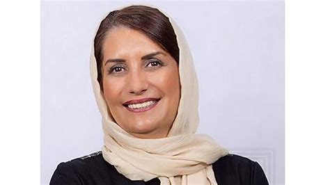 فریبا کوثری با یک تیپ رنگارنگ و شاد تولد ۵۷ سالگی را جشن گرفت