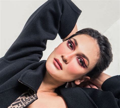 Maya Luna S Instagram Twitter Facebook On Idcrawl